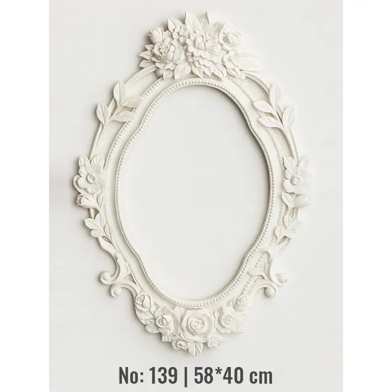 Violette Ham Polyester Oval İşlemeli Çerçeve No:139 (58x40 cm)